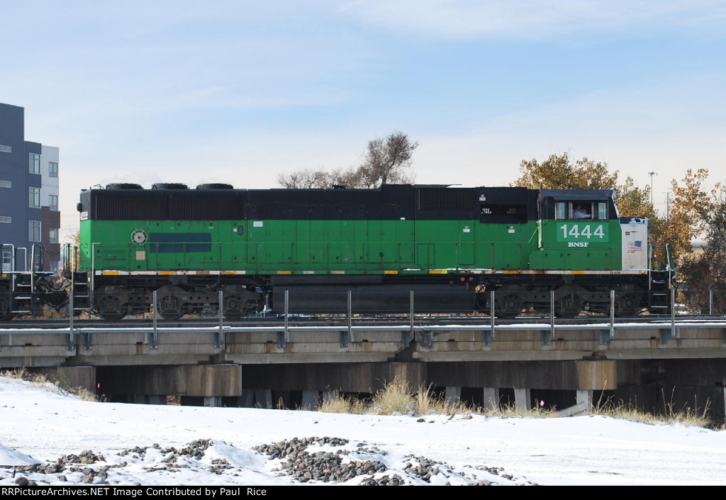 BNSF 1444
